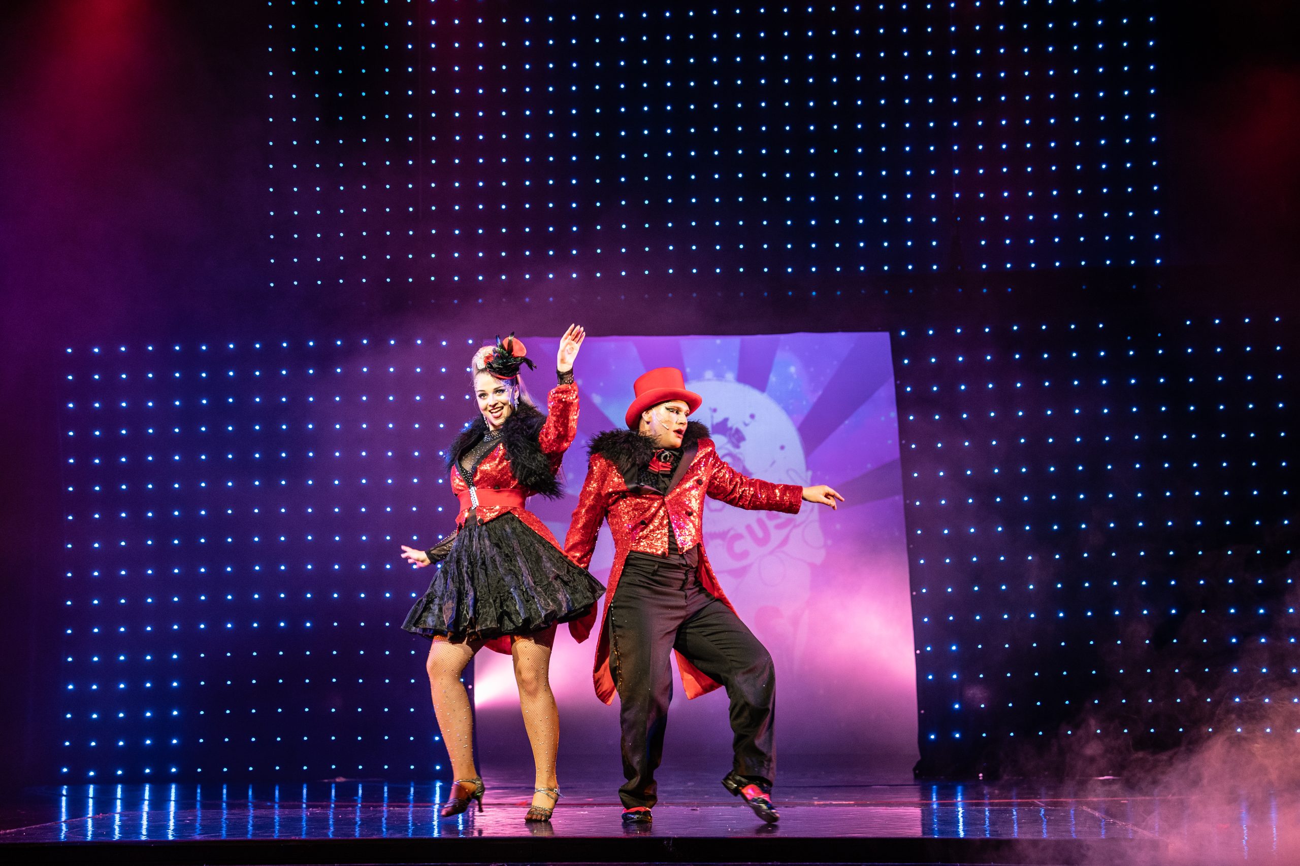 CZECH CABARET SHOW - Divadlo Hybernia