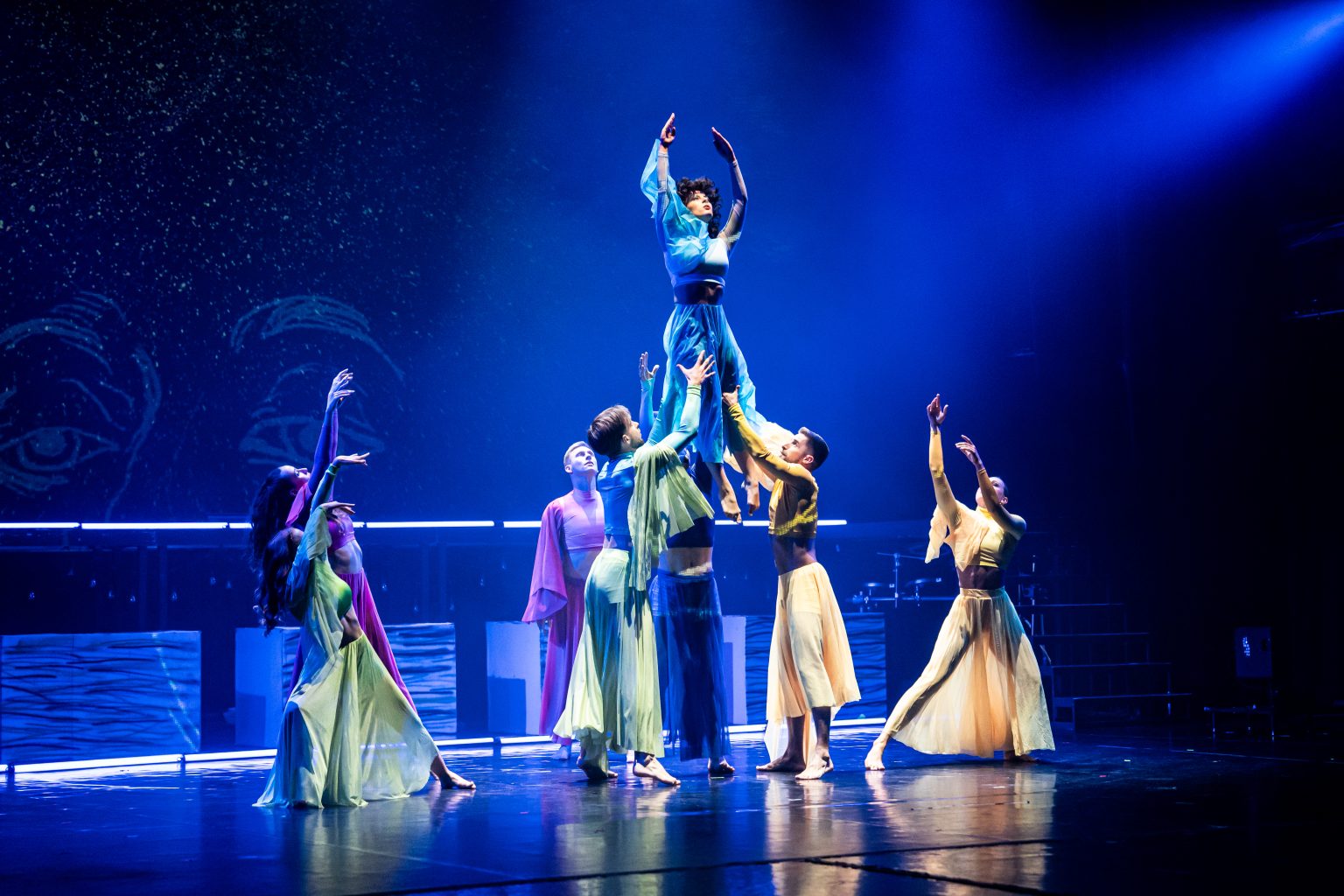 JÁ, SECESE SHOW - Divadlo Hybernia