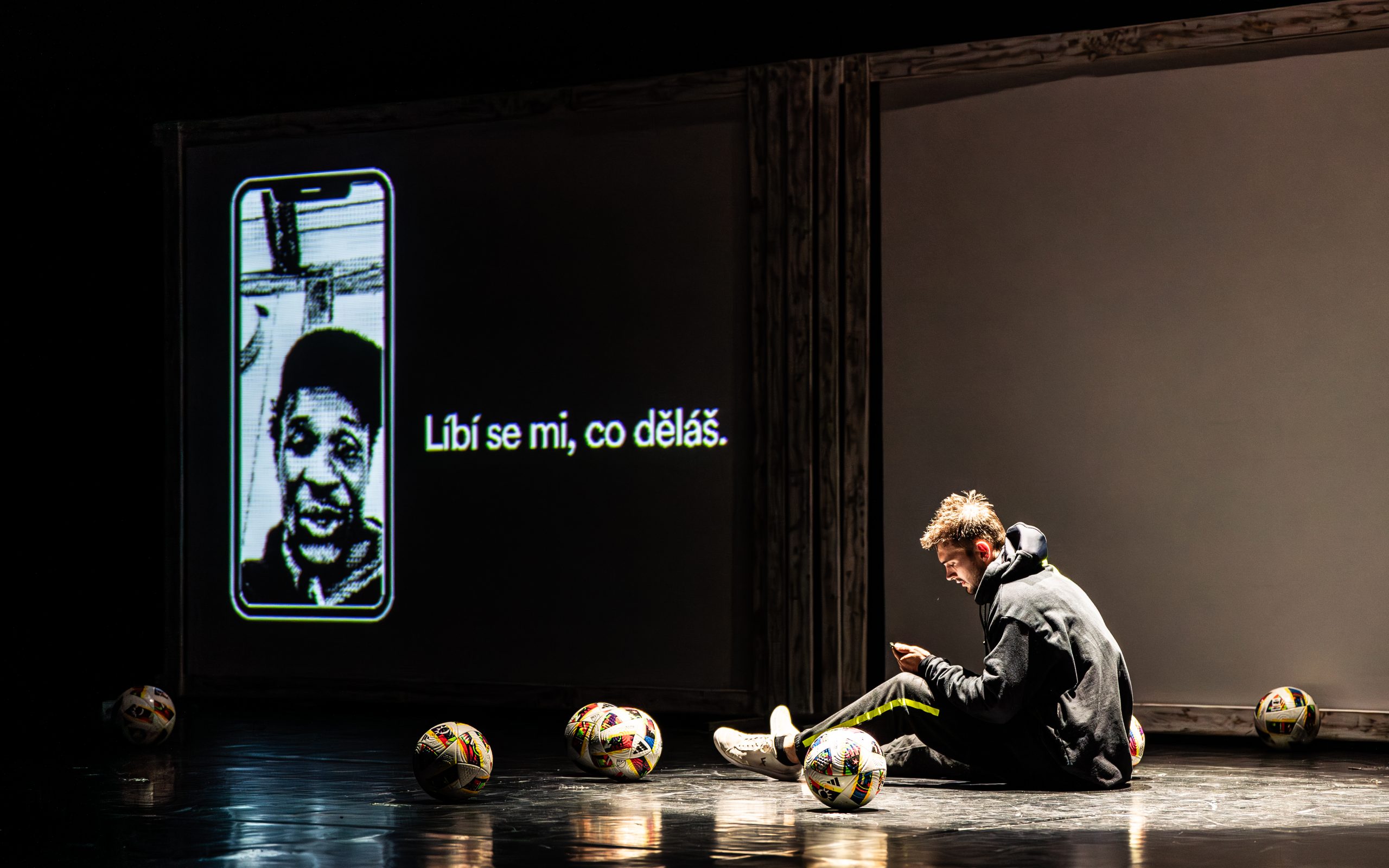 VIVAT MESSI - Divadlo Hybernia
